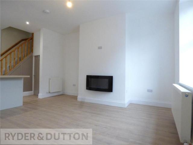 2 bedroom terraced house to rent
