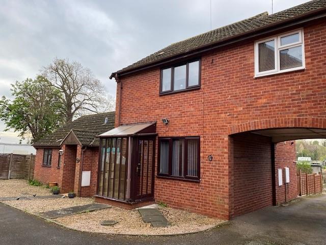 2 bedroom terraced house to rent
