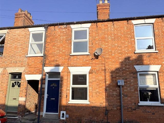 2 bedroom terraced house to rent