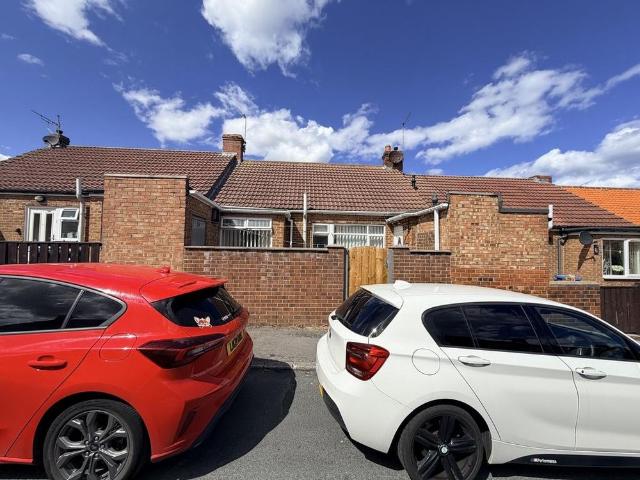 2 bedroom terraced house to rent