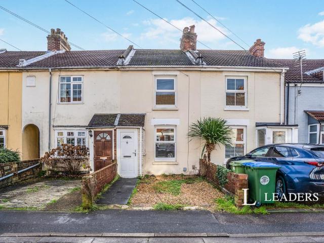 2 bedroom terraced house to rent
