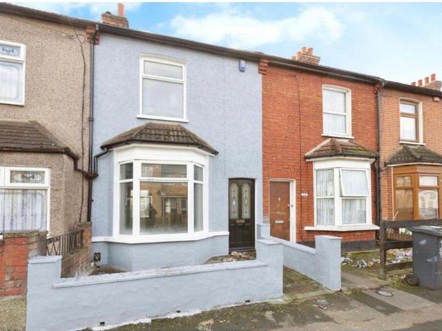 2 bedroom terraced house to rent