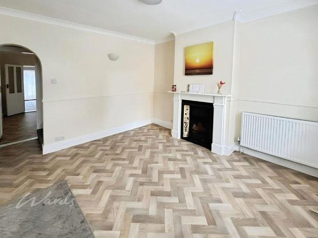 2 bedroom terraced house to rent
