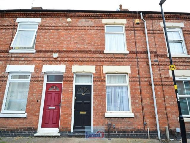 2 bedroom terraced house to rent
