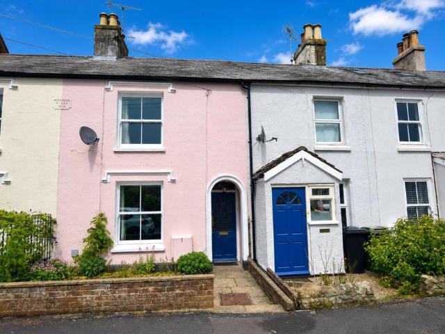 2 bedroom terraced house to rent