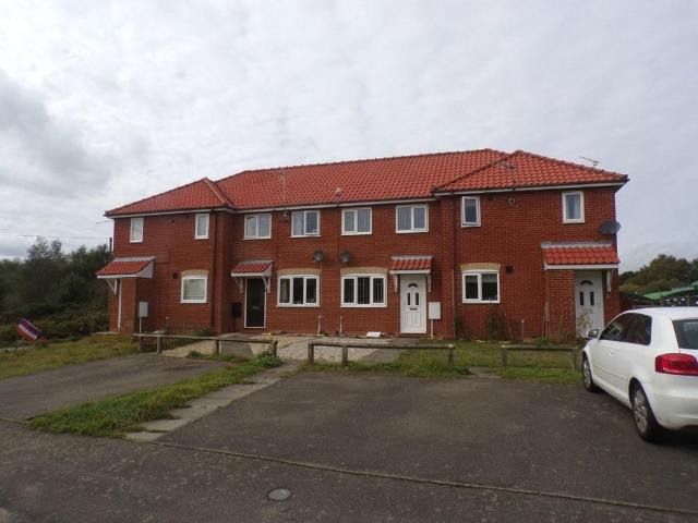 2 bedroom terraced house to rent