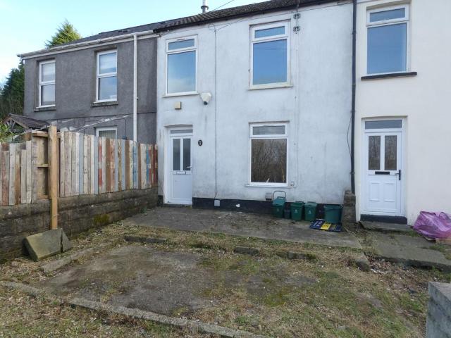 2 bedroom terraced house to rent