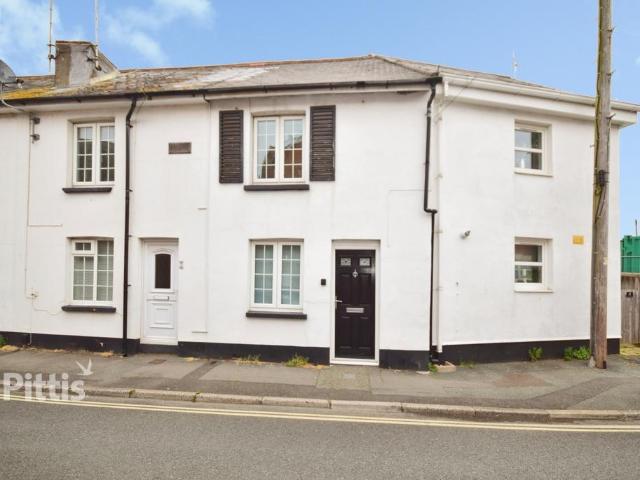 2 bedroom terraced house to rent