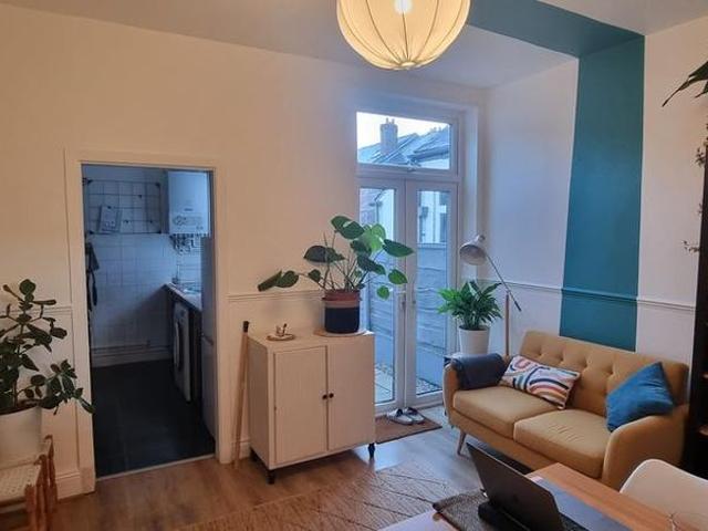 2 bedroom terraced house to rent