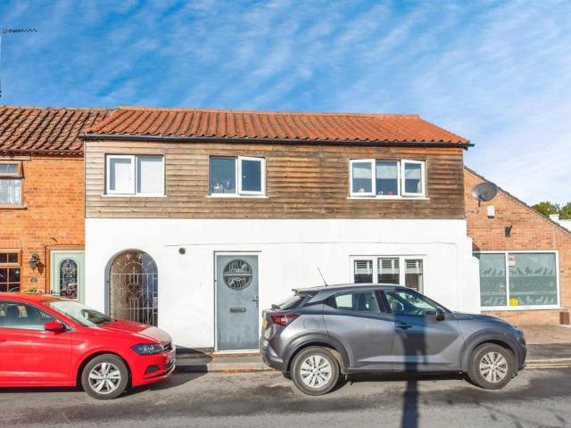 2 bedroom terraced house to rent
