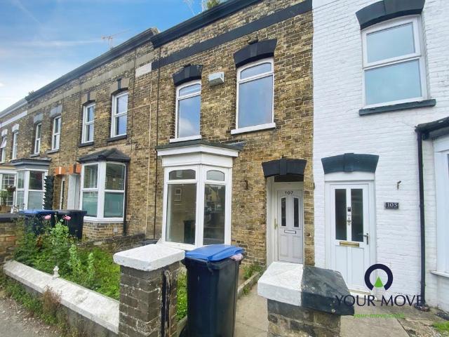 2 bedroom terraced house to rent