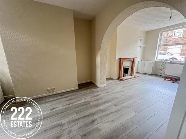 2 bedroom terraced house to rent