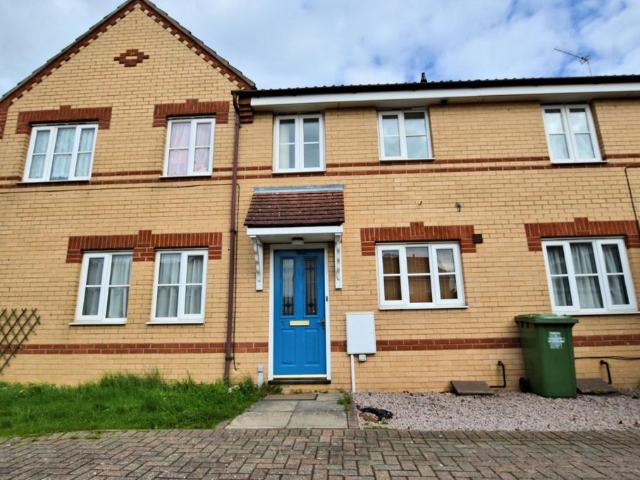 2 bedroom terraced house to rent