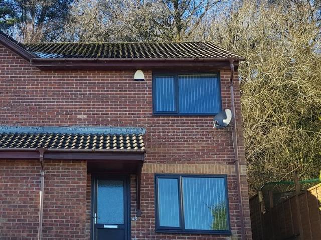 2 bedroom terraced house to rent