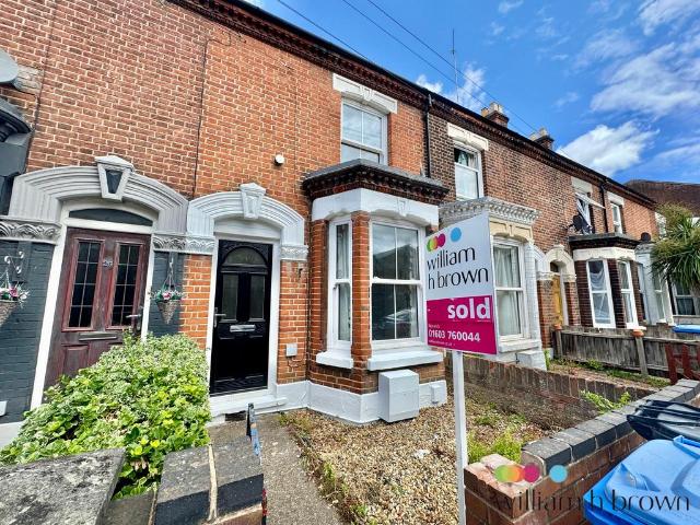 2 bedroom terraced house to rent