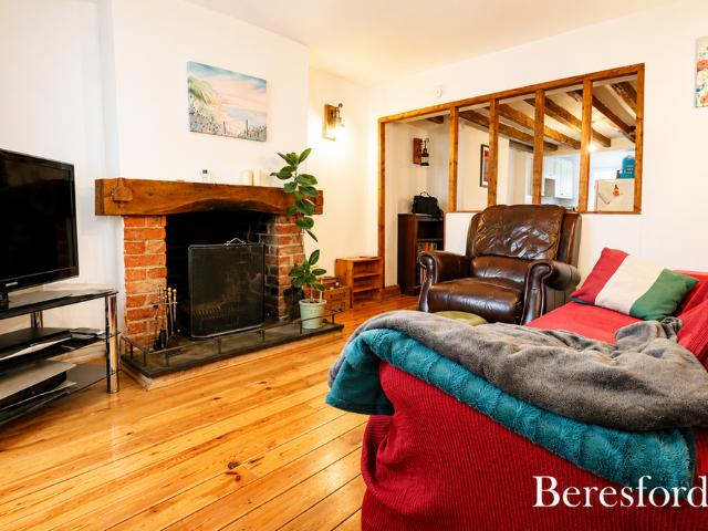 2 bedroom terraced house to rent