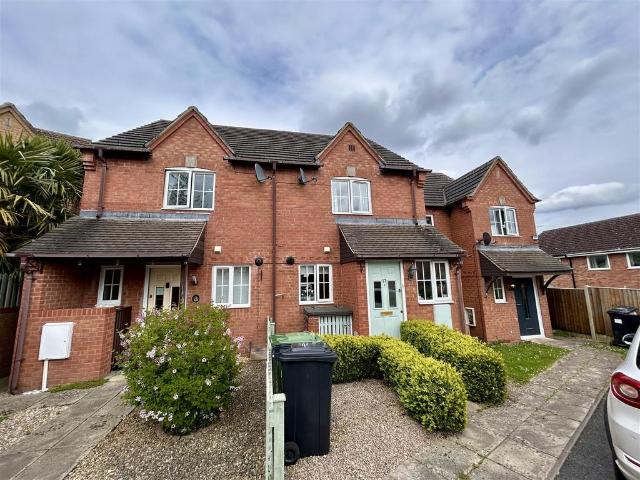 2 bedroom terraced house to rent