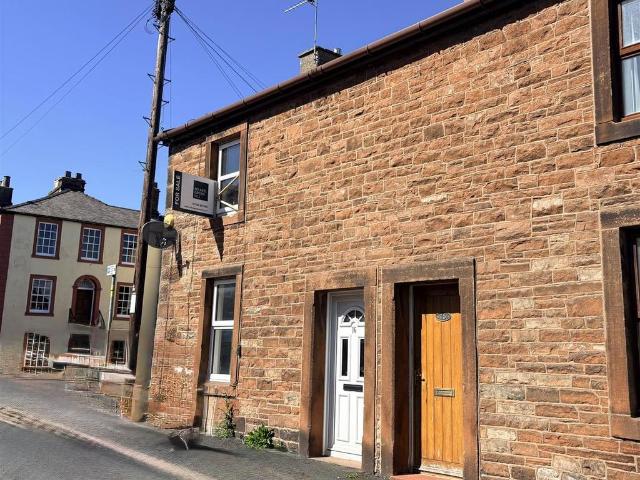2 bedroom terraced house to rent