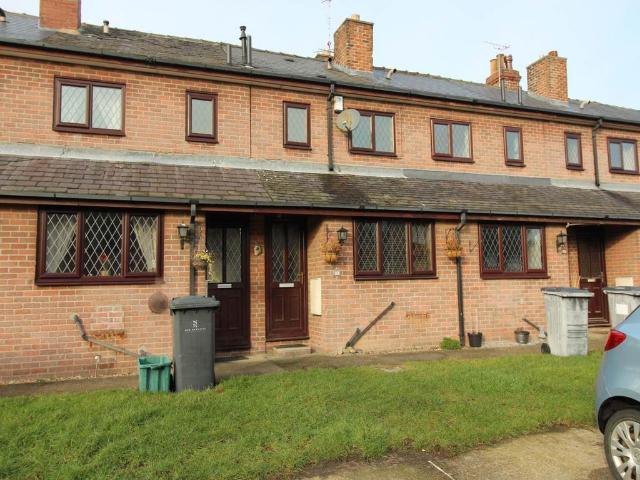 2 bedroom terraced house to rent