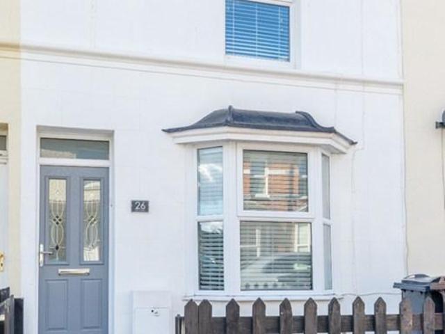 2 bedroom terraced house to rent