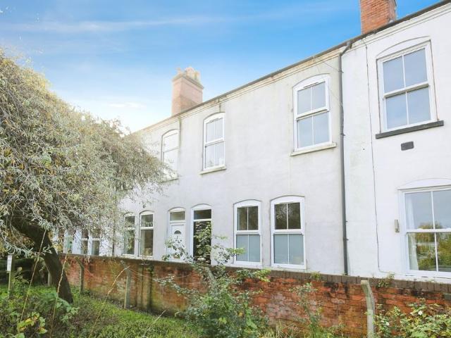 2 bedroom terraced house to rent