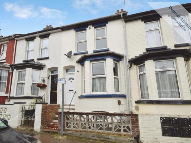 2 bedroom terraced house to rent