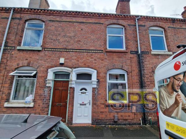 2 bedroom terraced house to rent
