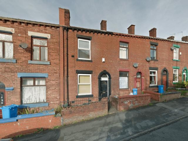 2 bedroom terraced house to rent