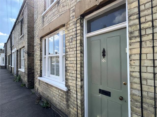 2 bedroom terraced house to rent