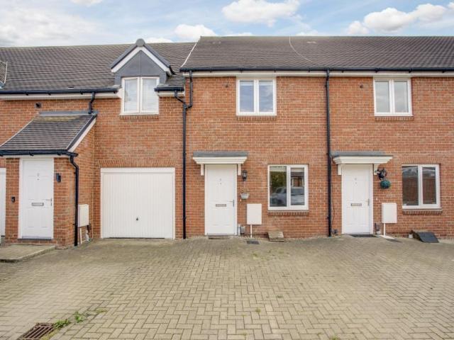 2 bedroom terraced house to rent