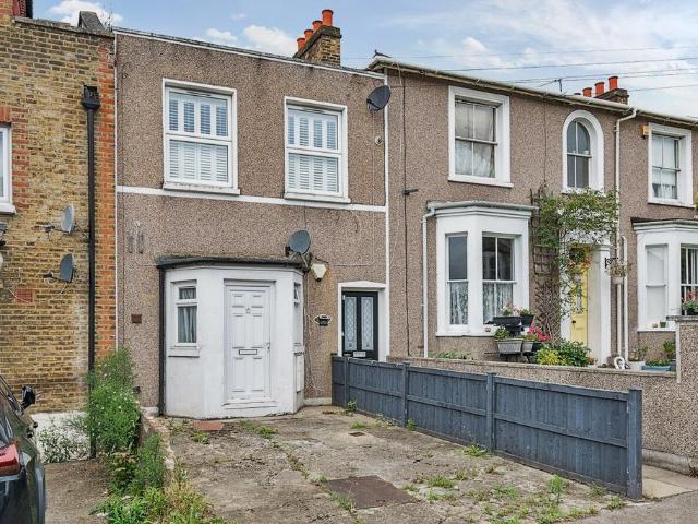 2 bedroom terraced house to rent