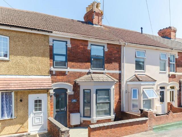 2 bedroom terraced house to rent