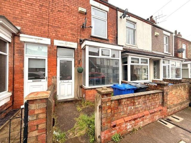 2 bedroom terraced house to rent