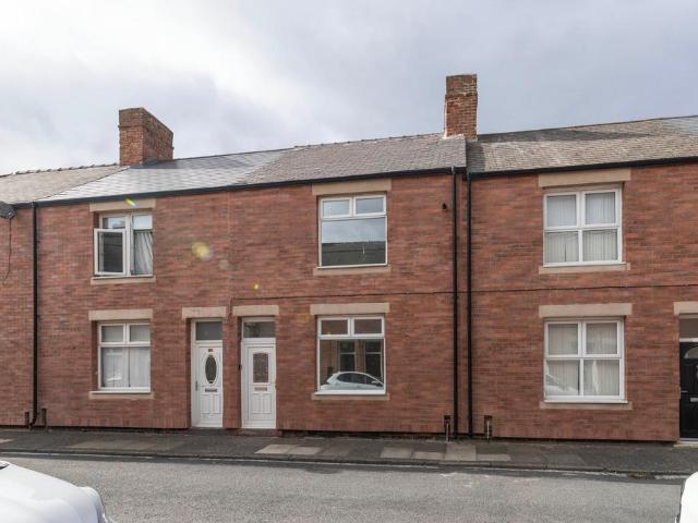 2 bedroom terraced house to rent