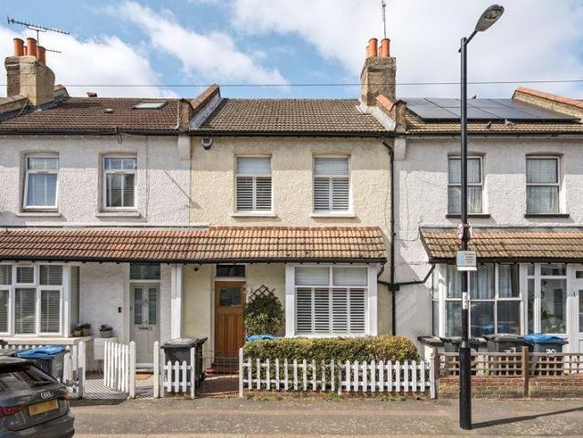 2 bedroom terraced house to rent