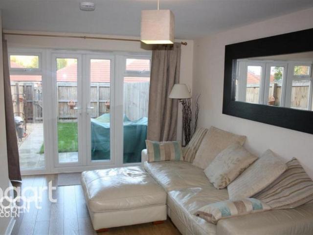 2 bedroom terraced house to rent