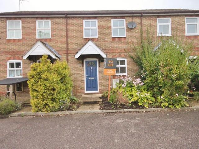 2 bedroom terraced house to rent