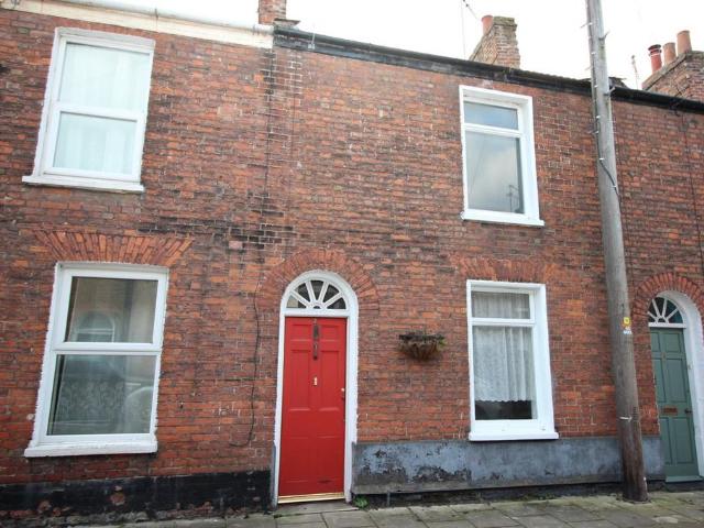 2 bedroom terraced house to rent