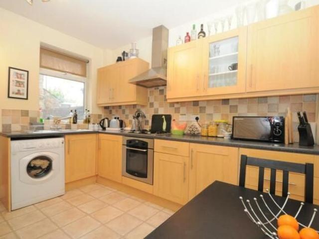 2 bedroom terraced house to rent