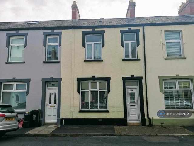 2 bedroom terraced house to rent