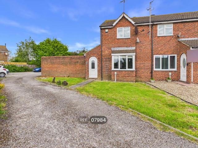 2 bedroom terraced house to rent