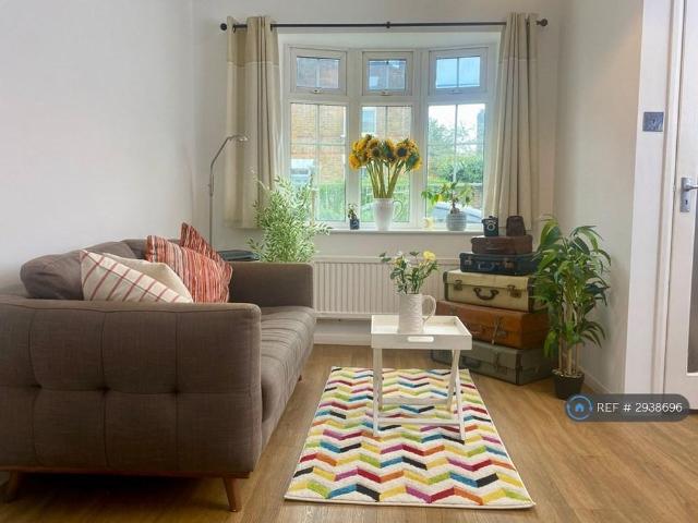 2 bedroom terraced house to rent