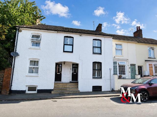 2 bedroom terraced house to rent