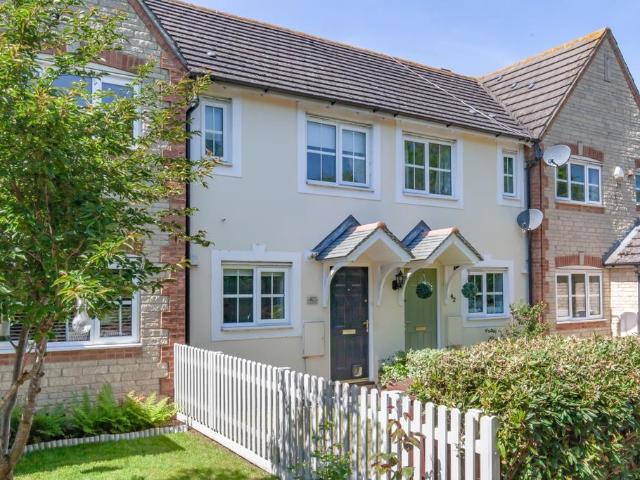 2 bedroom terraced house to rent
