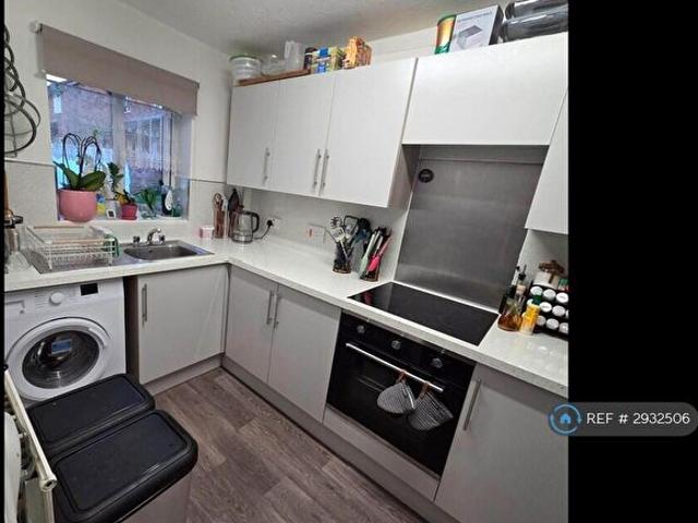 2 Bedroom Terraced House To Rent In Troika Close, Banbury, OX16