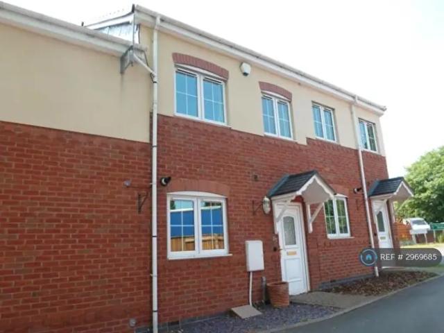 2 Bedroom Terraced House To Rent In Wagon Lane, Birmingham, B92