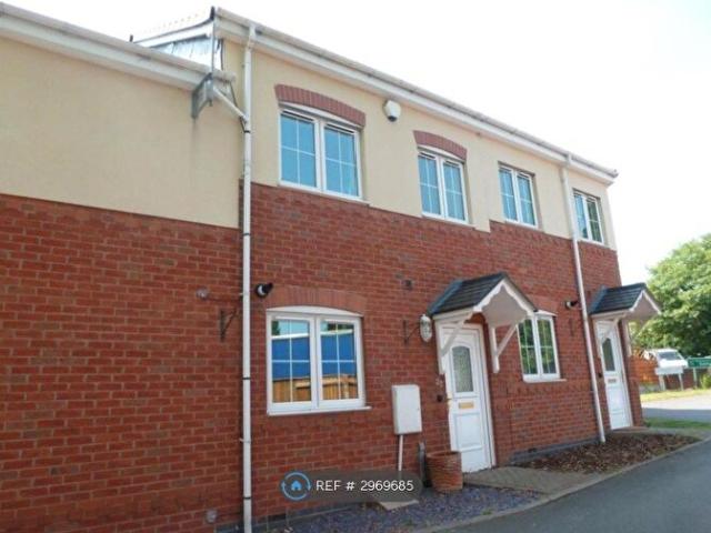 2 Bedroom Terraced House To Rent In Wagon Lane, Birmingham, B92