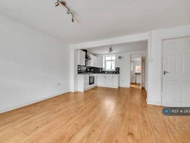 2 Bedroom Terraced House To Rent In William Street, Ystrad, Pentre, CF41
