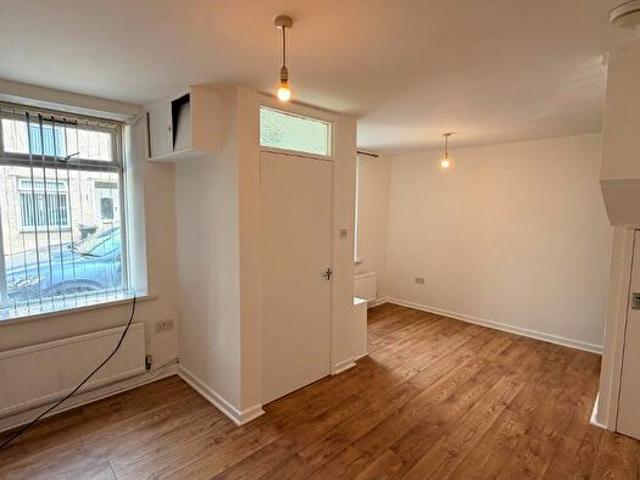 2 Bedroom Terraced House To Rent In Wyndham Street, Troedyrhiw, Merthyr Tydfil, CF48
