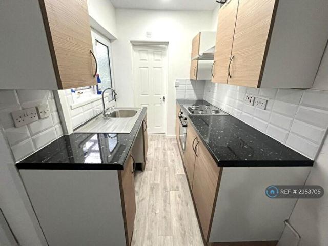 2 Bedroom Terraced House To Rent In Astley Avenue, Coventry, CV6